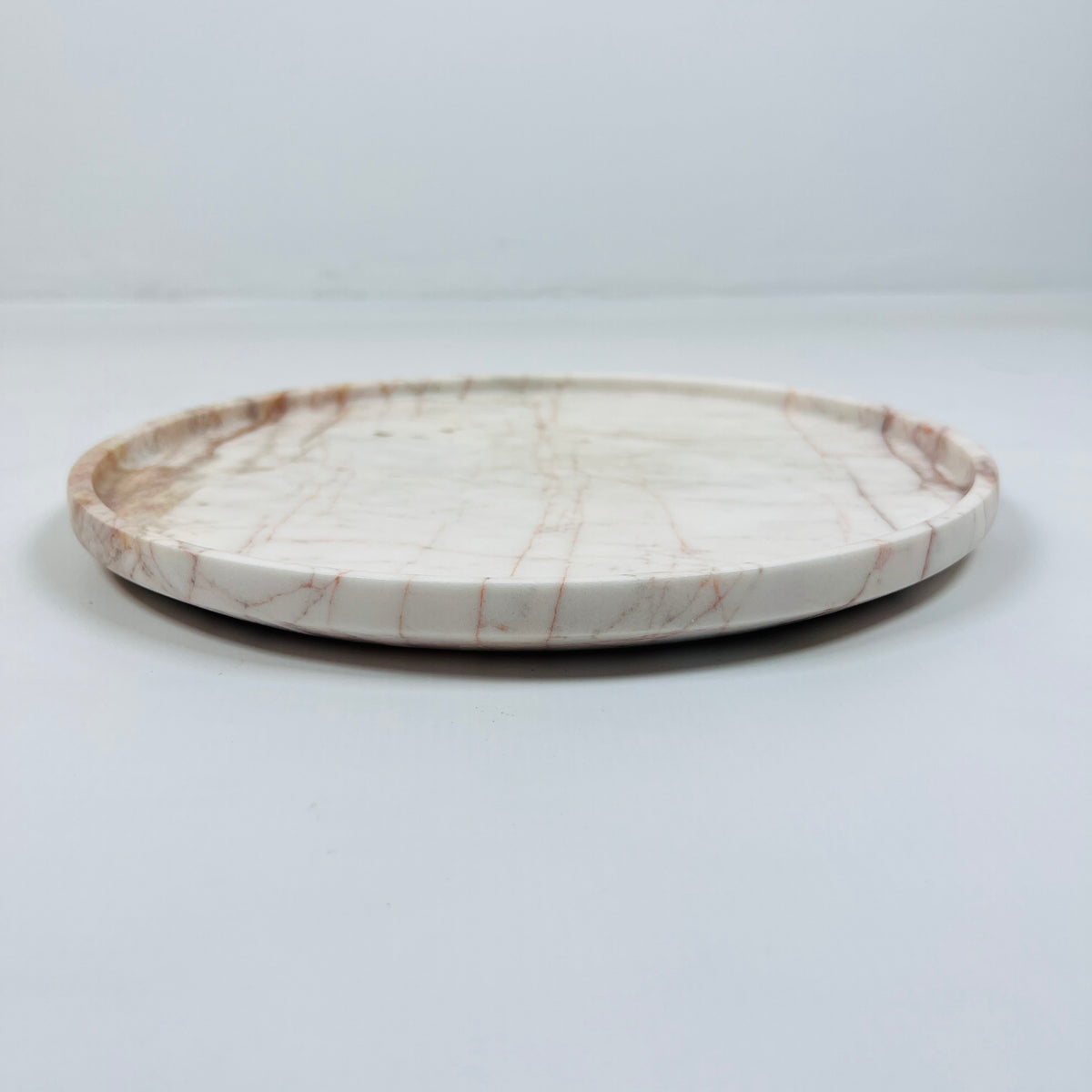 Red Webbed Plate | Noon & Co Designs